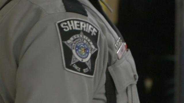 Sheriff: Undercover deputy gets into courthouse with gun