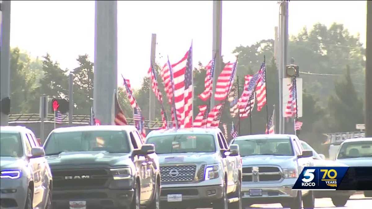 Edmond students protest to keep American flags on cars