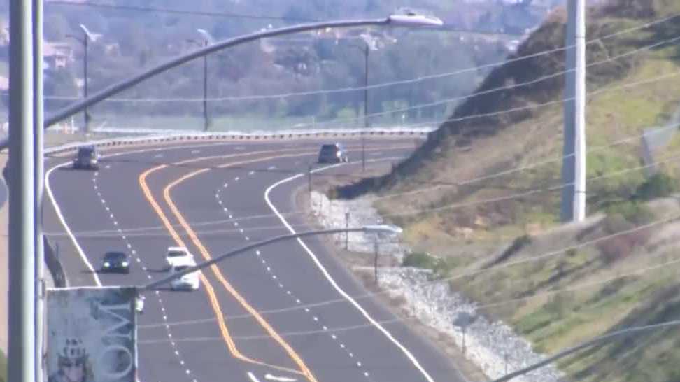 Folsom road where head-on crash killed 3 was approved for median ...