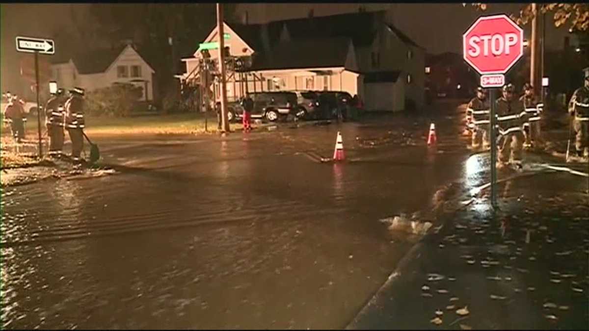 1 million gallons of water flood streets in Manchester, New Hampshire