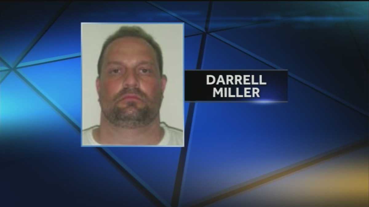 Intruder shot, killed by homeowner Intruder shot, killed by homeowner