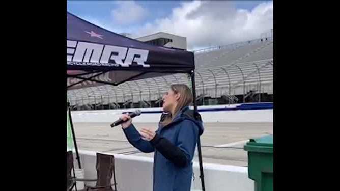 Jacqueline Thomas performs National Anthem at NH Motor Speedway