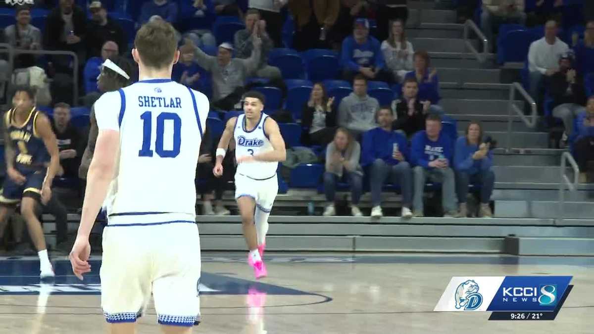 Quinn scores 34 as Drake upsets Murray State