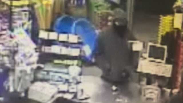 Police looking for 'Calm, cool, collective' armed robber