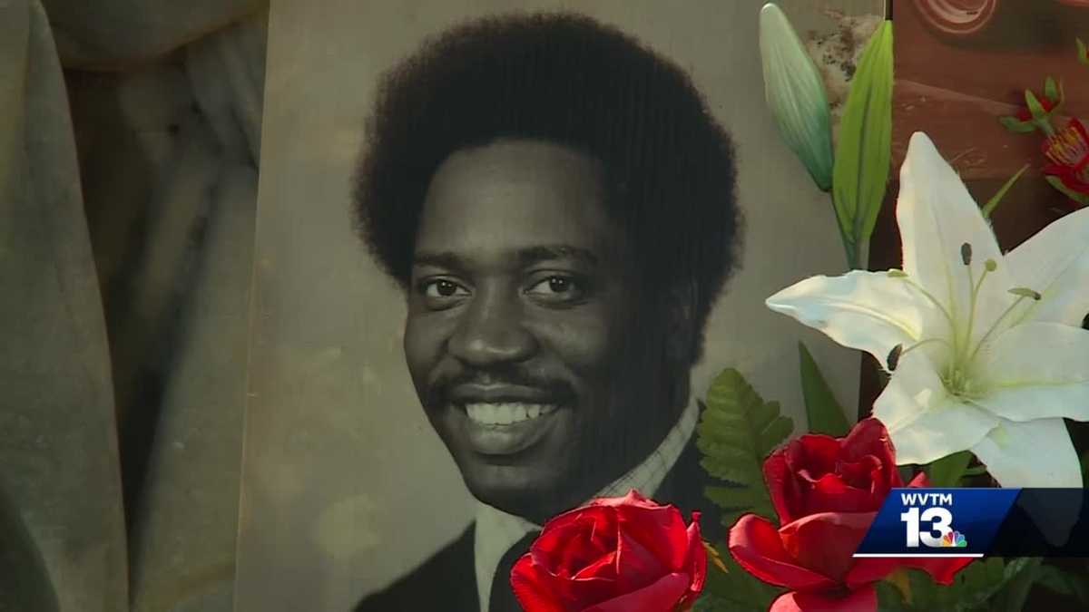 Ceremony honors life of Birmingham's first black television reporter