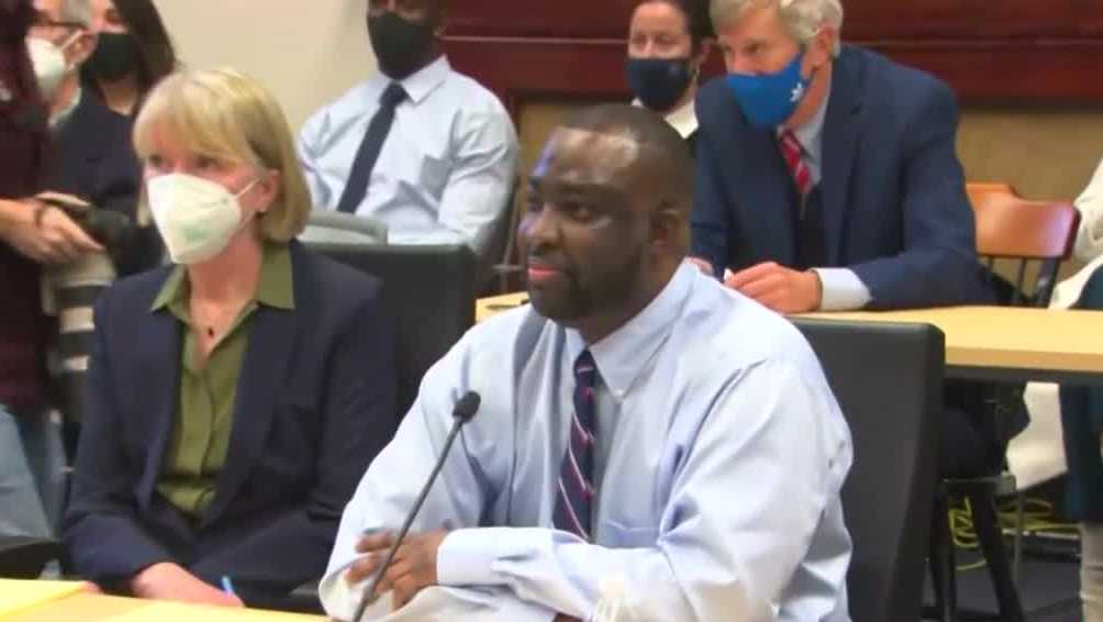 Council weighs commutation of man's murder sentence