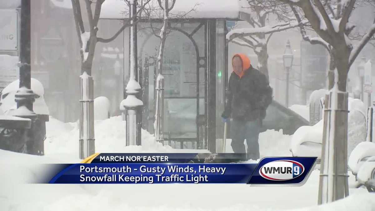 Heavy snow hits Seacoast under blizzard warning