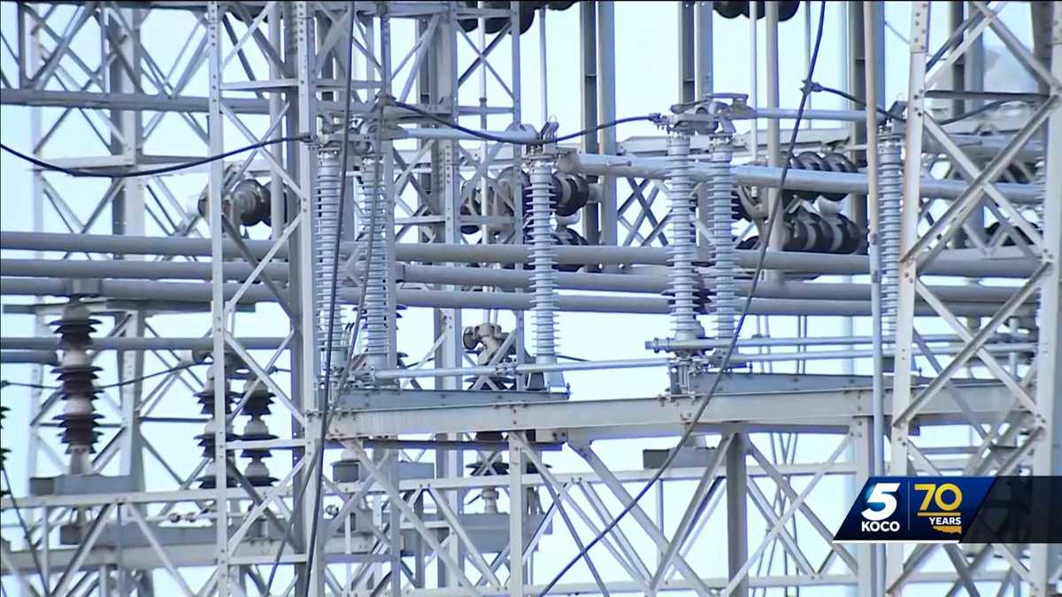 OG&E reports power outages are few, far between amid weather