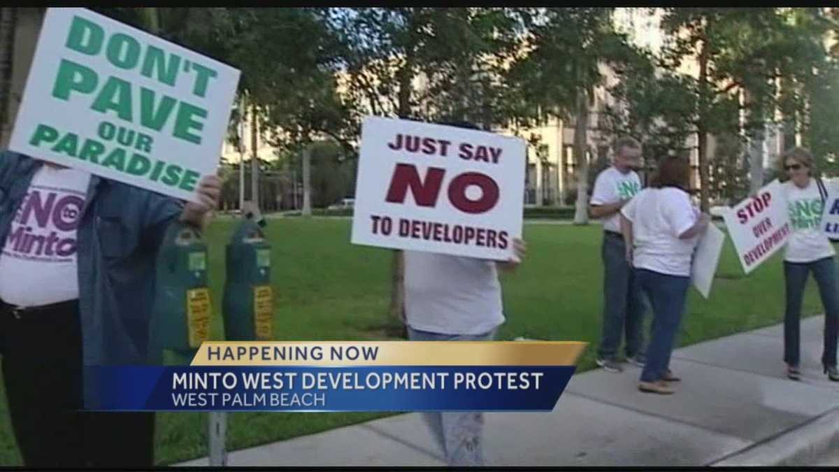 Crowd fills at Minto West Development protest