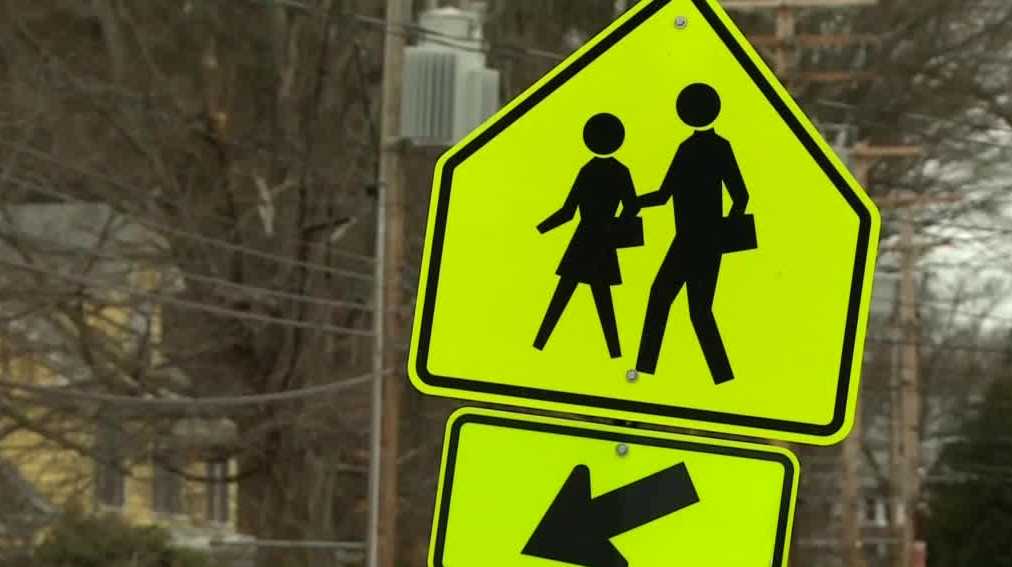 Schools prepare to make decision on snow day Friday
