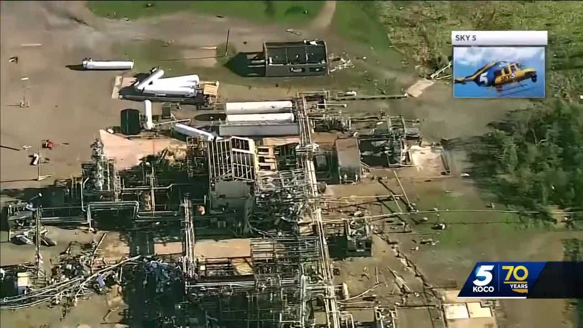 Barnsdall bands together after tornado amid search for missing man