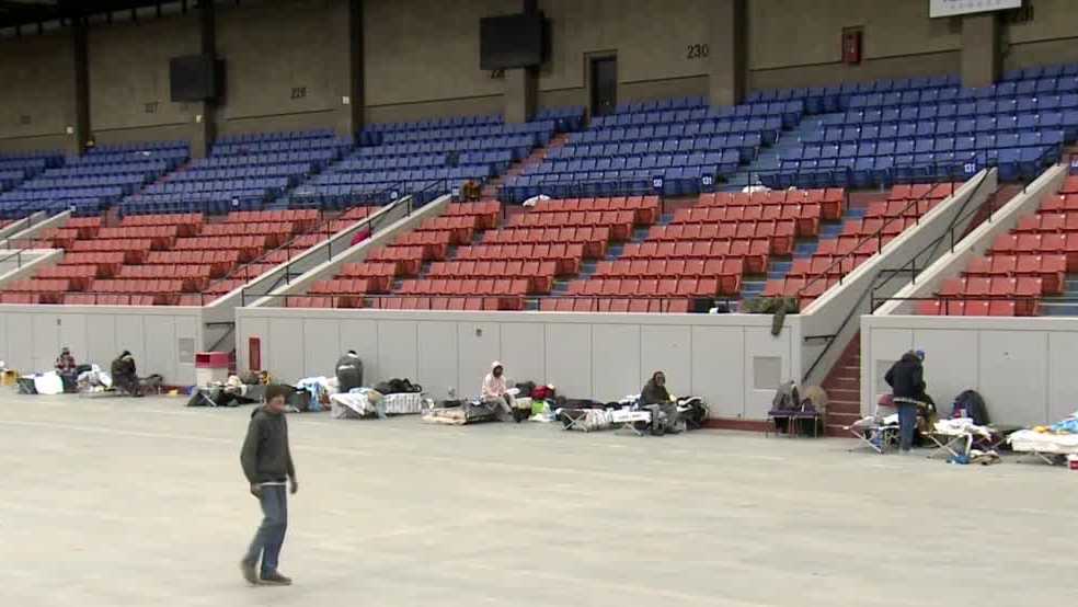 Broadbent Arena closes as shelter after housing 200 people at its peak ...