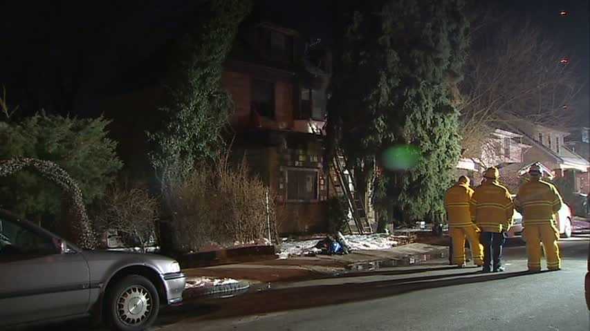 Man trapped in Perry South fire