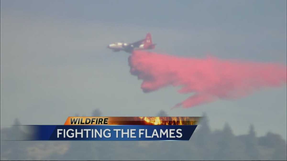 How are crews attacking the King Fire?