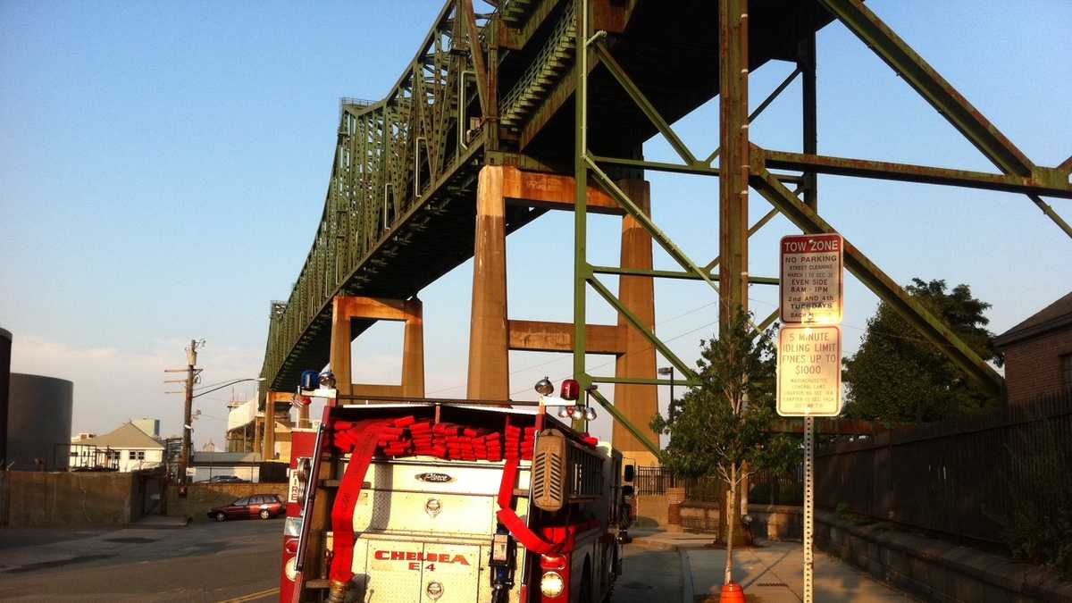 Tobin Bridge repair work halted