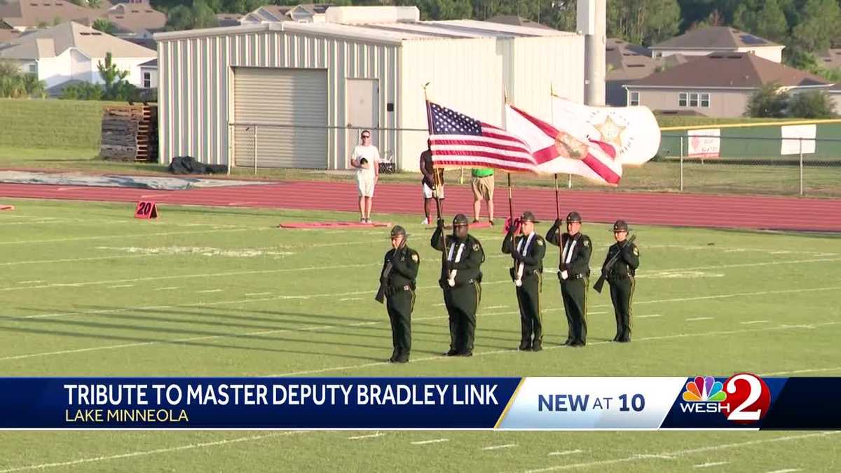 Lake Minneola High School honors Master Deputy Bradley Link