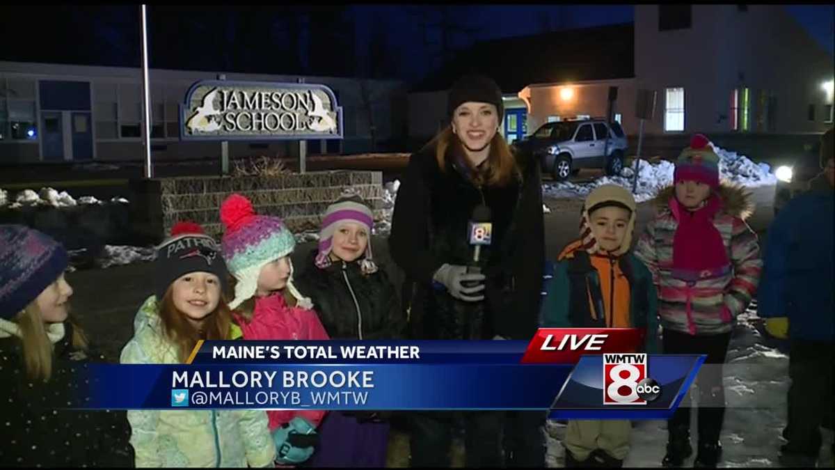 Jameson School students deliver chilly bus stop forecast