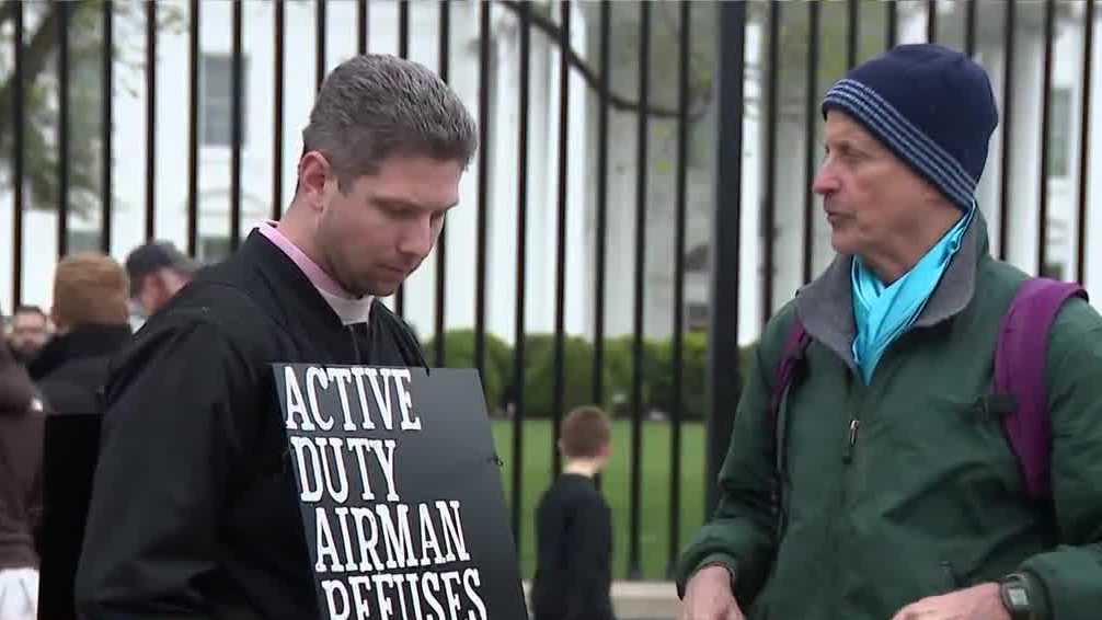 Airman raised in NH stages hunger strike to protest war in Gaza