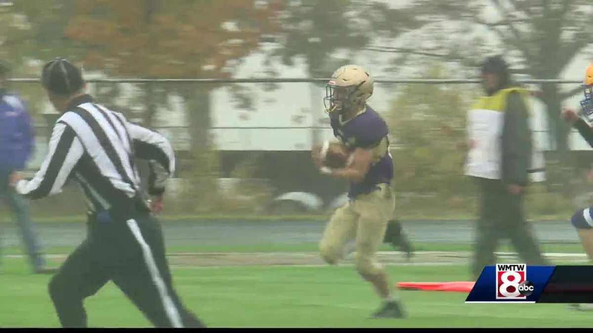 Cheverus football team advances to regional final