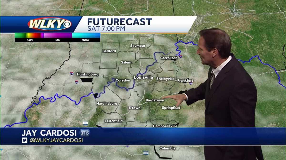 Beautiful Saturday, showers move in Sunday