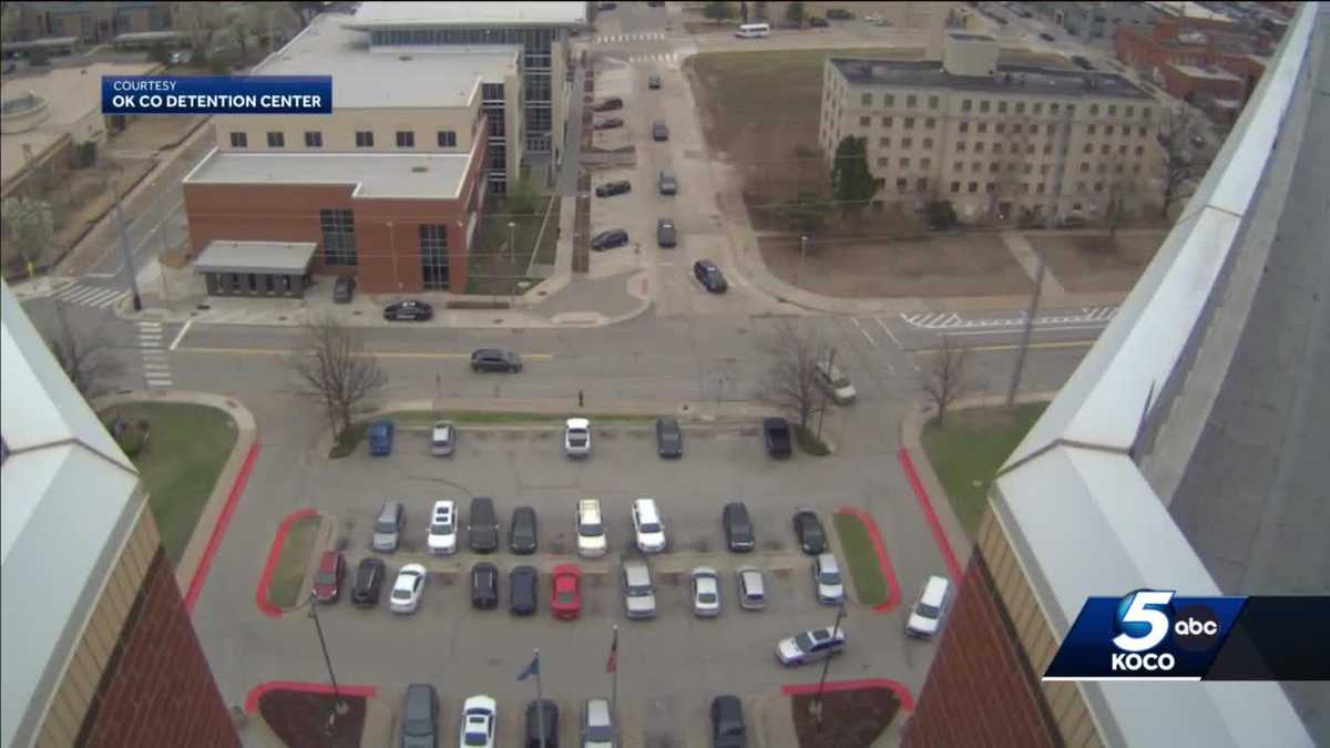 Suspect leads police on chase throughout OKC, ending at jail