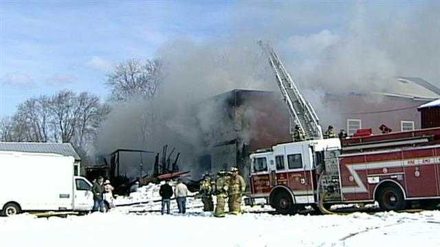Fire destroys barn in Litchfield