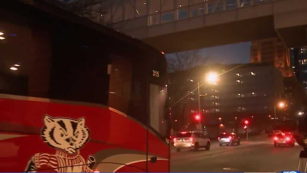 Badgers arrive in Milwaukee for NCAA tournament 'home' game