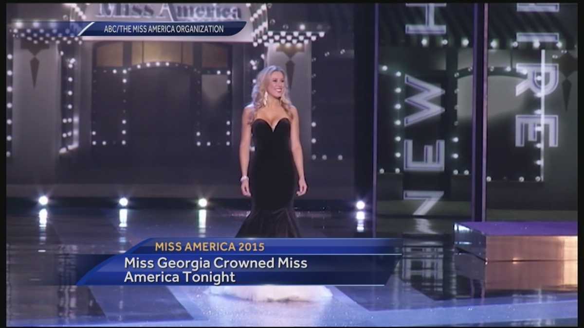 Miss New Hampshire competes in the Miss America pageant