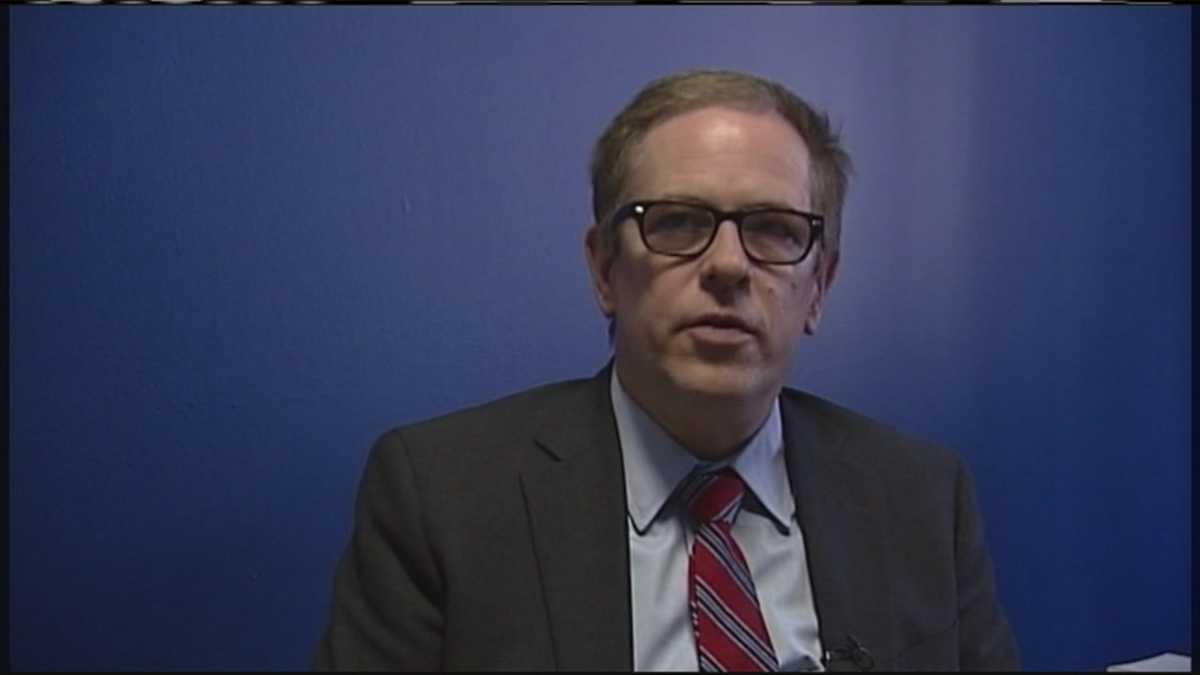 Lowe attorney: Client should do community service, not jail time