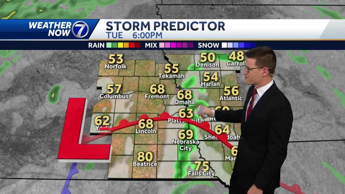 Windy Tuesday, storm chances after 6 p.m.