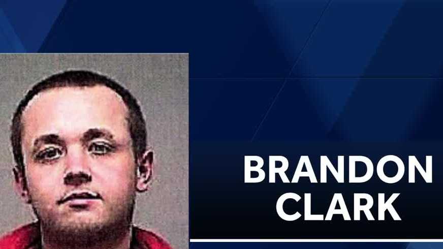 Man wanted in connection to 2 Bullitt County hit-and-runs