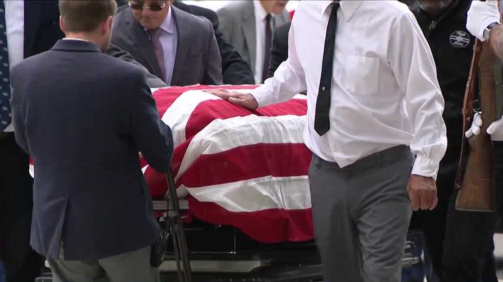 Pitt legend Bobby Grier laid to rest at National Cemetery of Alleghenies