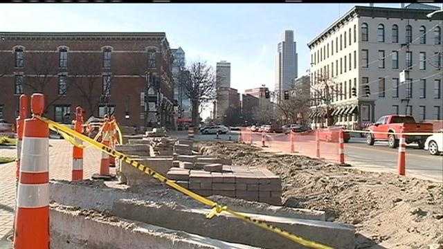 Suttle says potential fiscal cliff would be catastropic