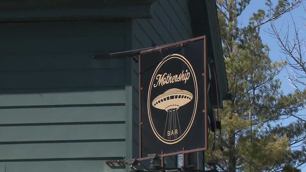 Milwaukee bar to close during RNC