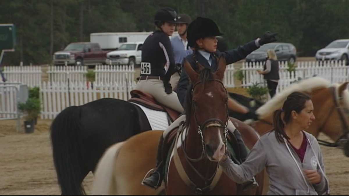 Pebble Beach hosts horse show