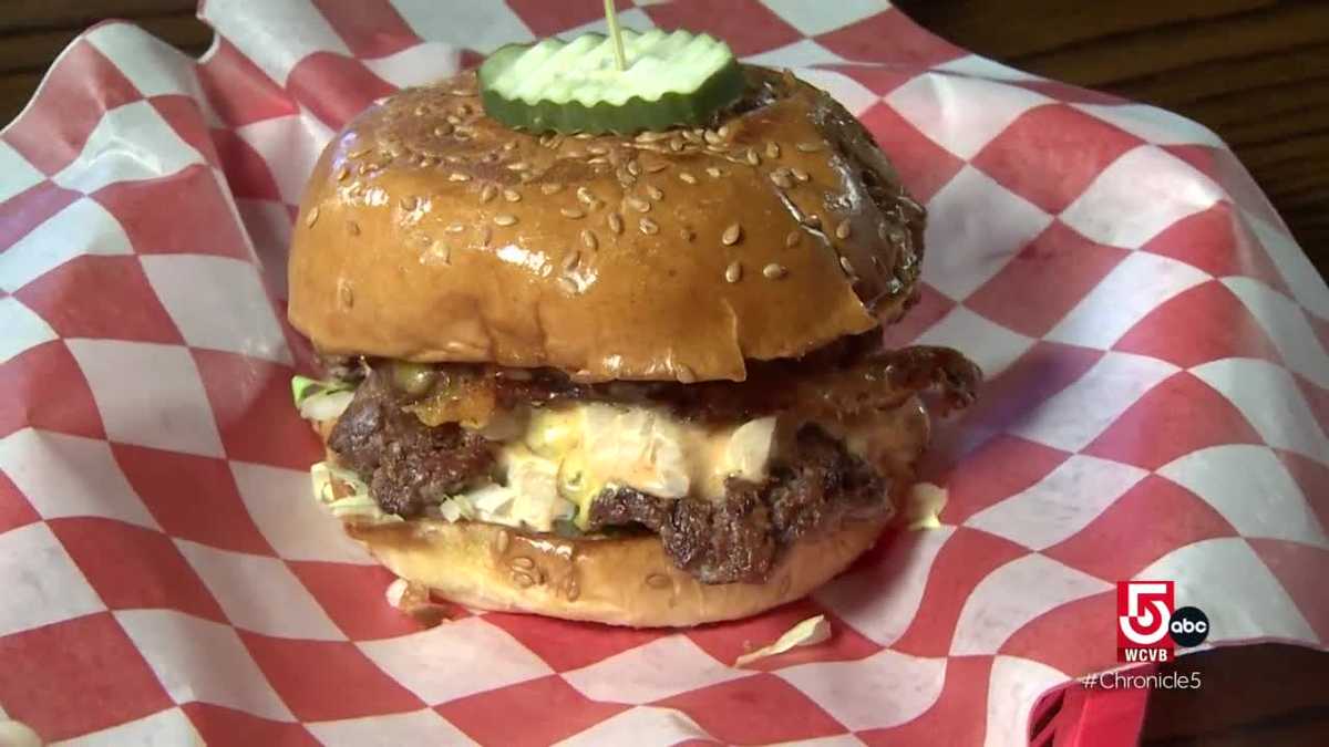 Local burger expert shares his top burgers in Boston