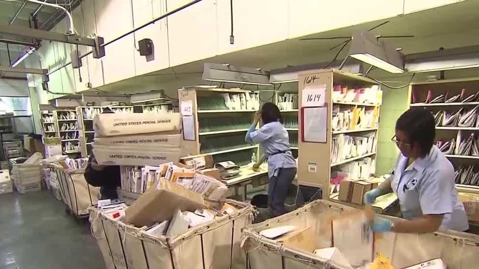 USPS prepares for holiday mail surge