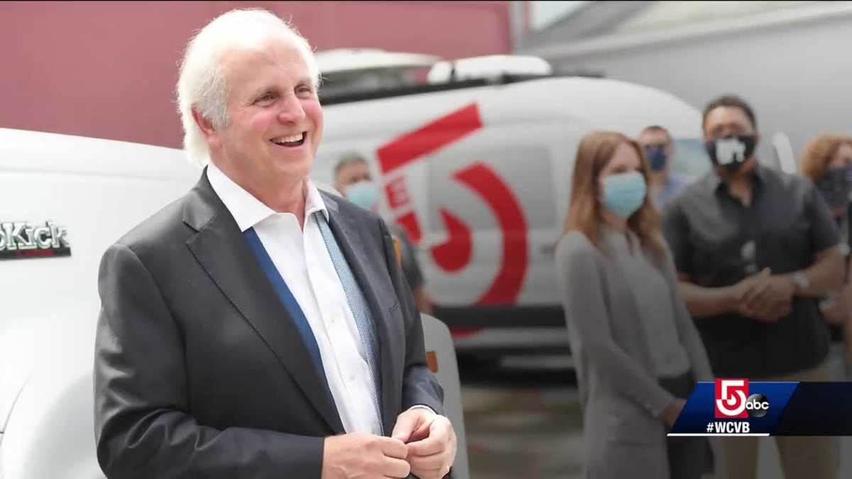 WCVB staff celebrates retiring GM Bill Fine on last day of work