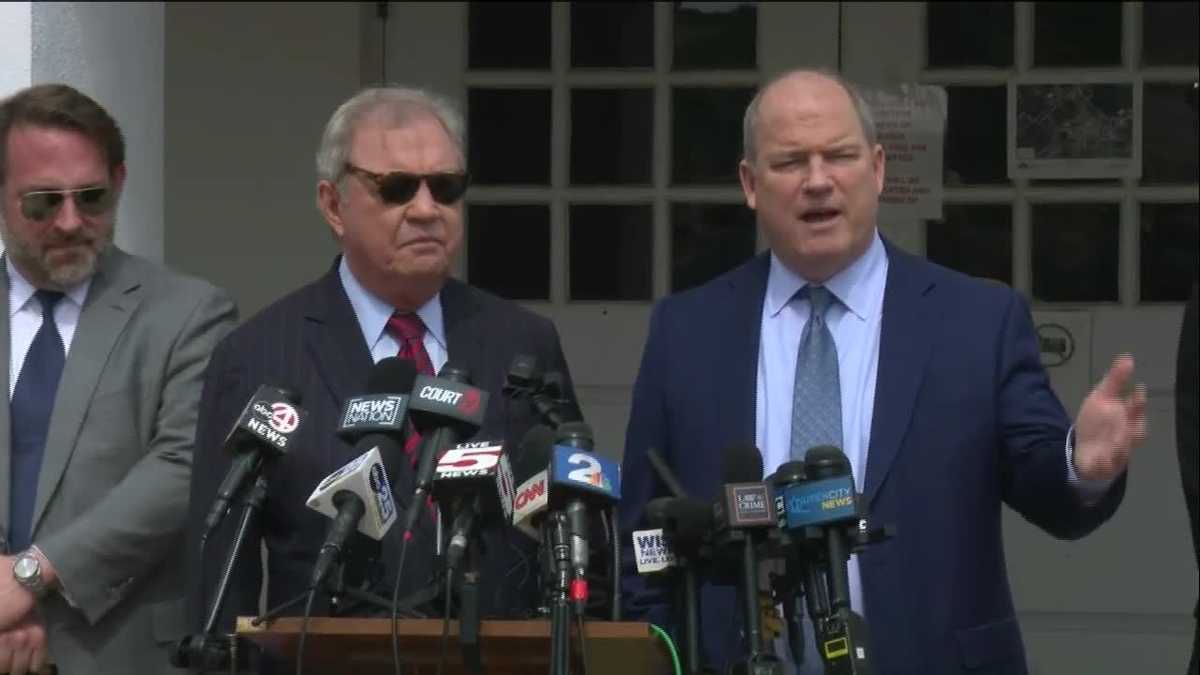 South Carolina: Alex Murdaugh's attorneys speak