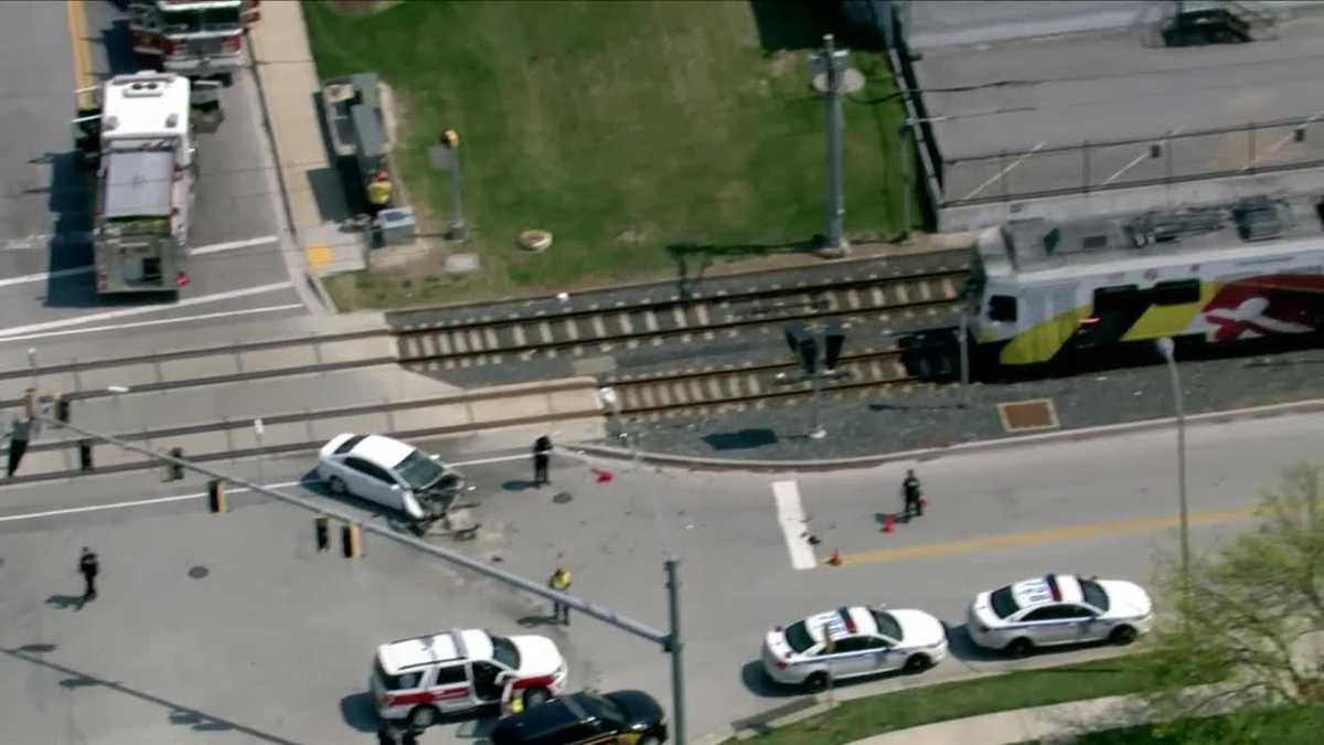 Car collided with Light Rail train in Cockeysville area