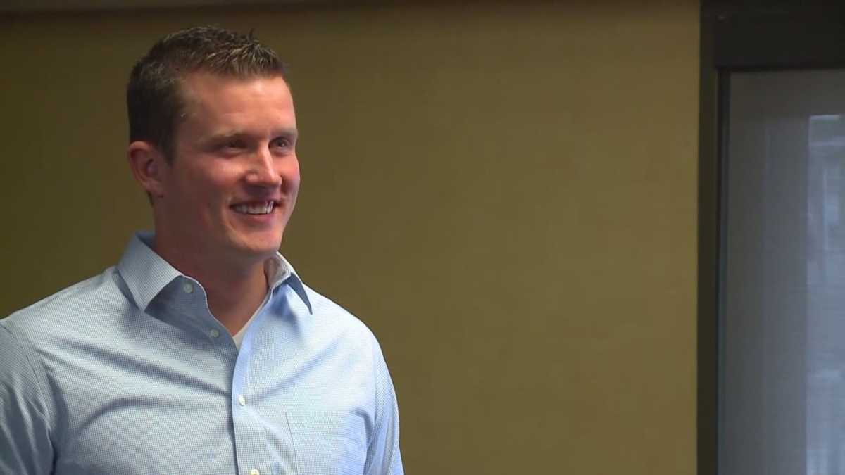 Pagel pens book about playing Hawkeye football