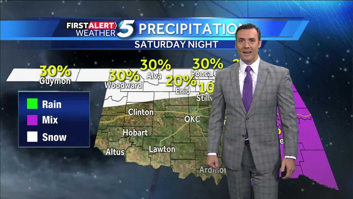 FORECAST: Very cold tonight, light snow possible
