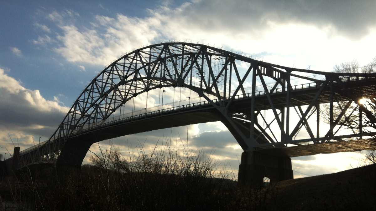 State considers new Cape bridge with $5 toll