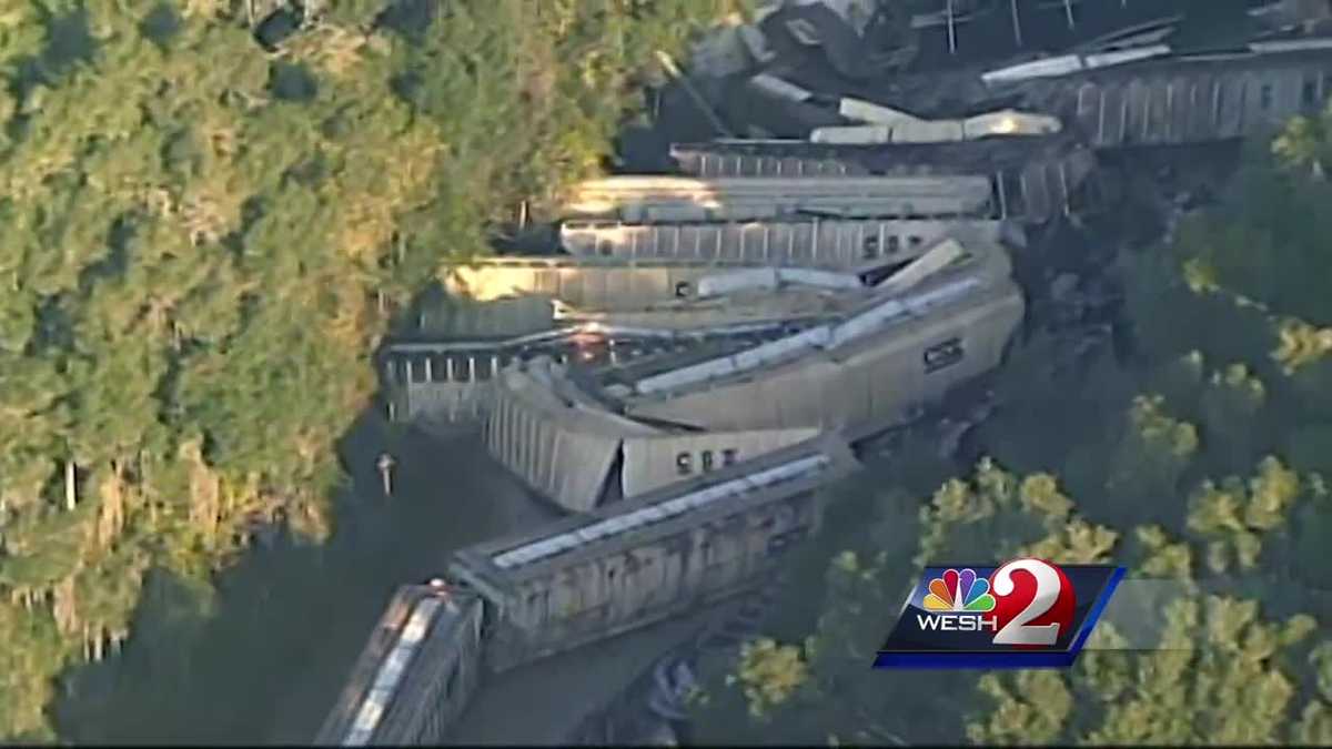 2 trains collide in Citra