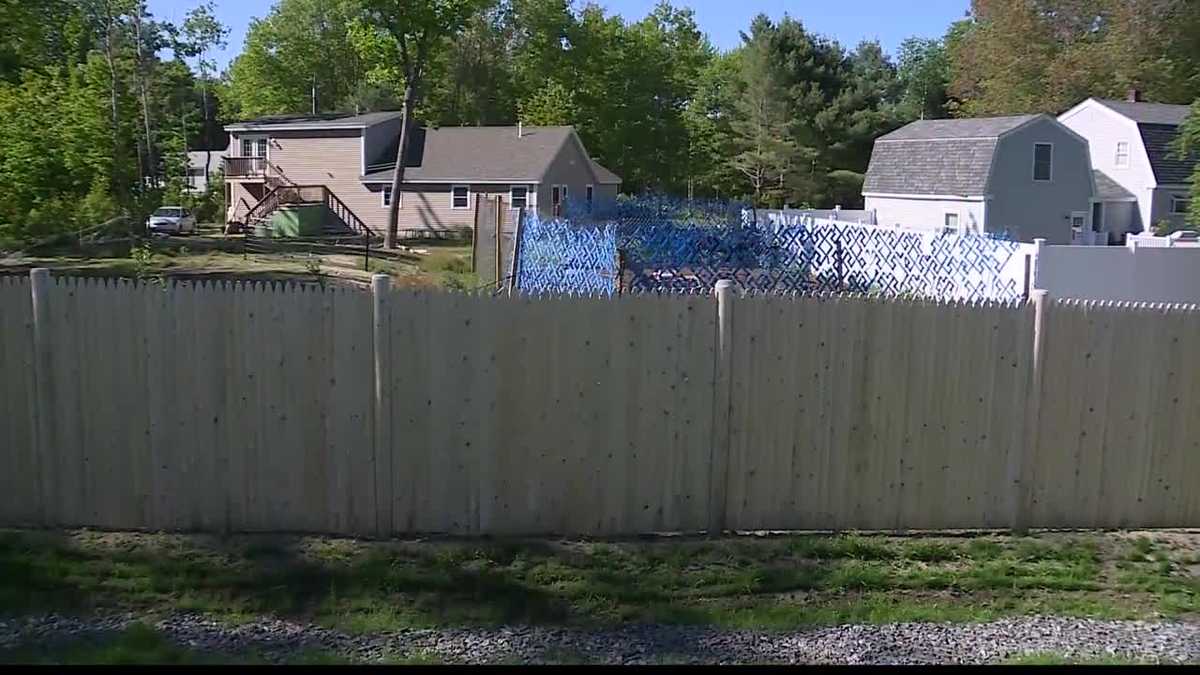 Residents concerned over neighbors growing pot in Scarborough Residents concerned over neighbors growing pot in Scarborough