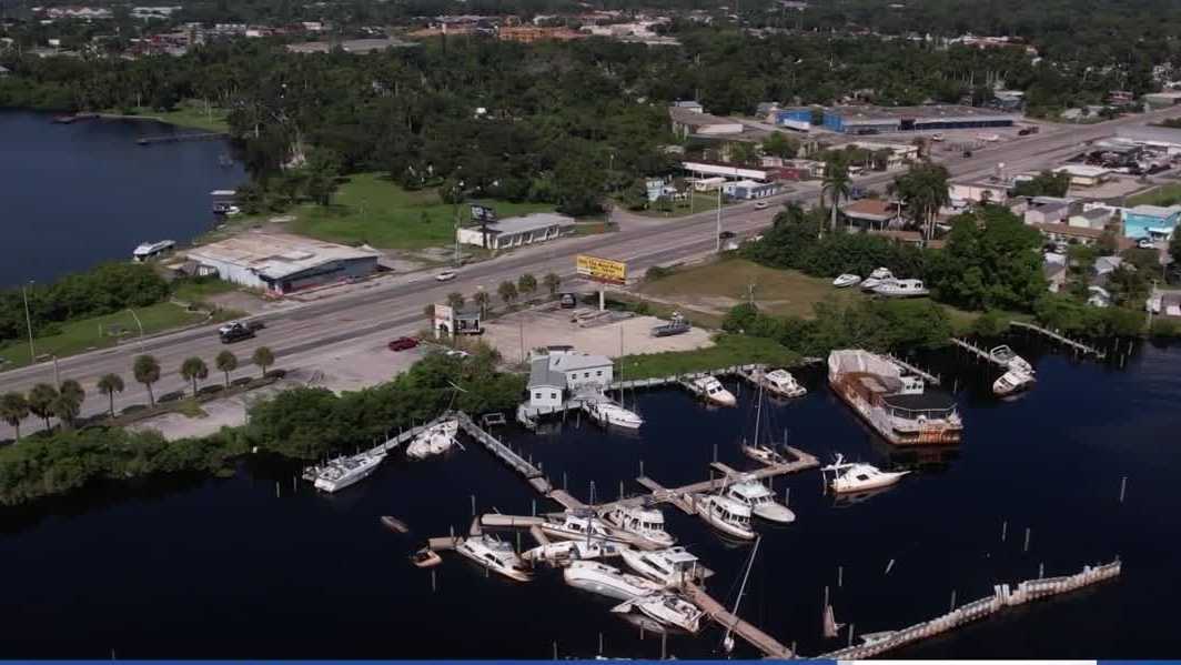 Derelict boats remain at Old Bridge Marina years after Hurricane Ian