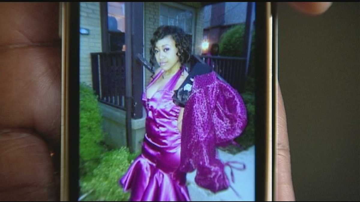 Too revealing? Senior asked to leave Cincinnati prom over inappropriate ...