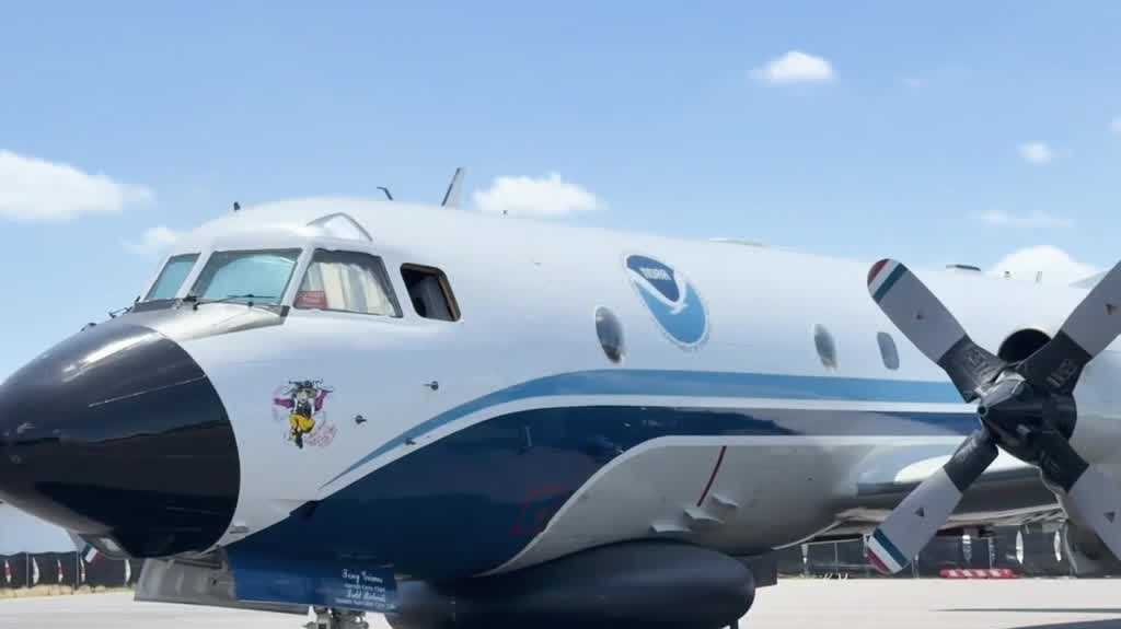 Inside Hurricane Hunters' plane as they prepare for hurricane season