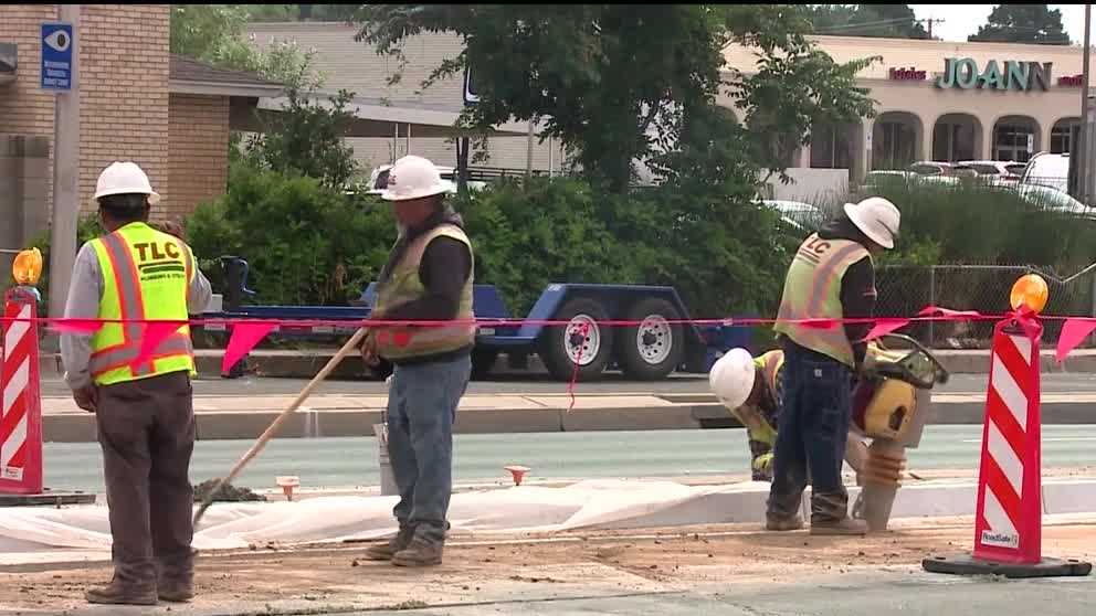 Construction underway at Menaul and Louisiana intersection