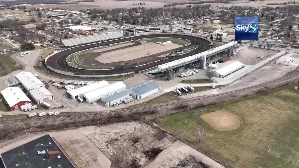 Iowa's Knoxville Raceway announces $1M in lighting improvements